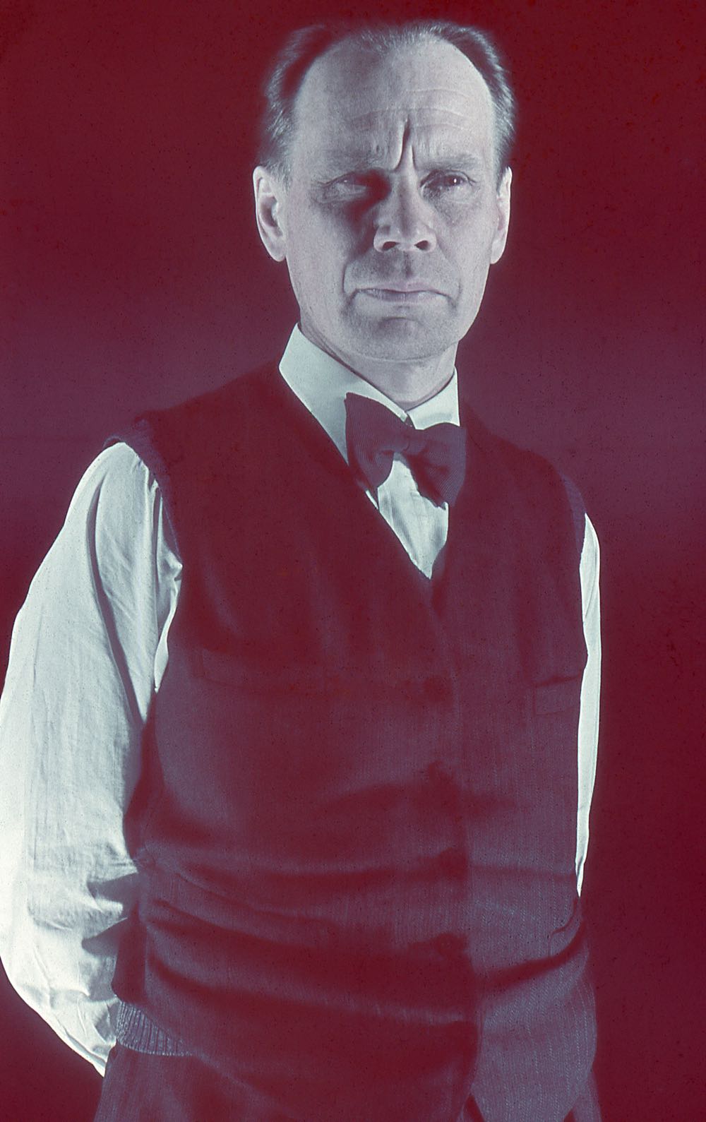 Aukusti Tuhka - Come to Finland